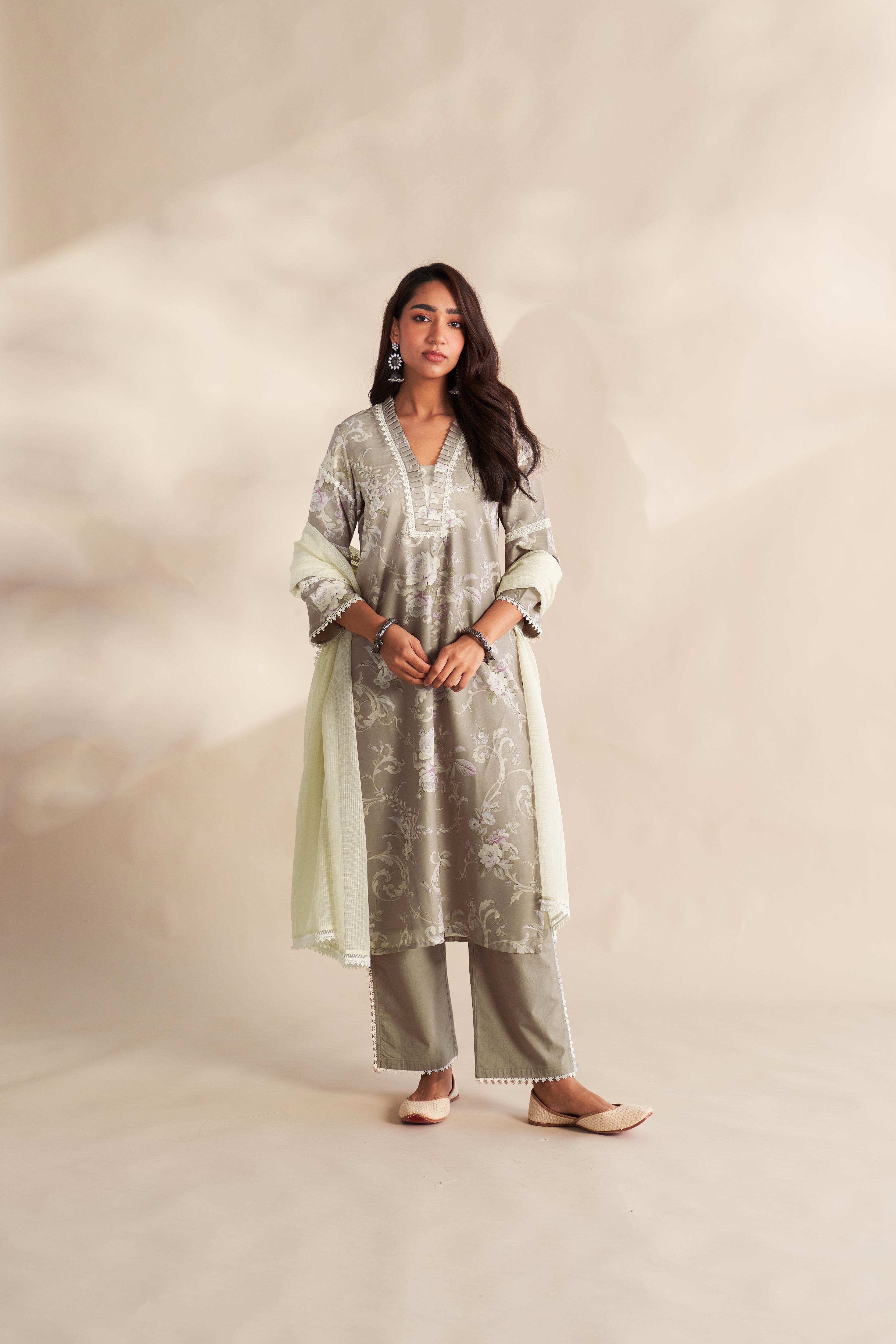 Vahida Kurta Set – Roze
